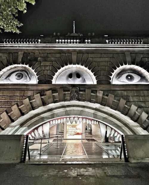 IN A NEW EXHIBITION IN LONDON, A FRESH, BROADER LOOK AT HORROR AND THE ...